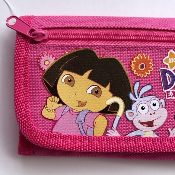Nickelodeon | Accessories | Nick Jr Dora The Explorer Pink Trifold ...